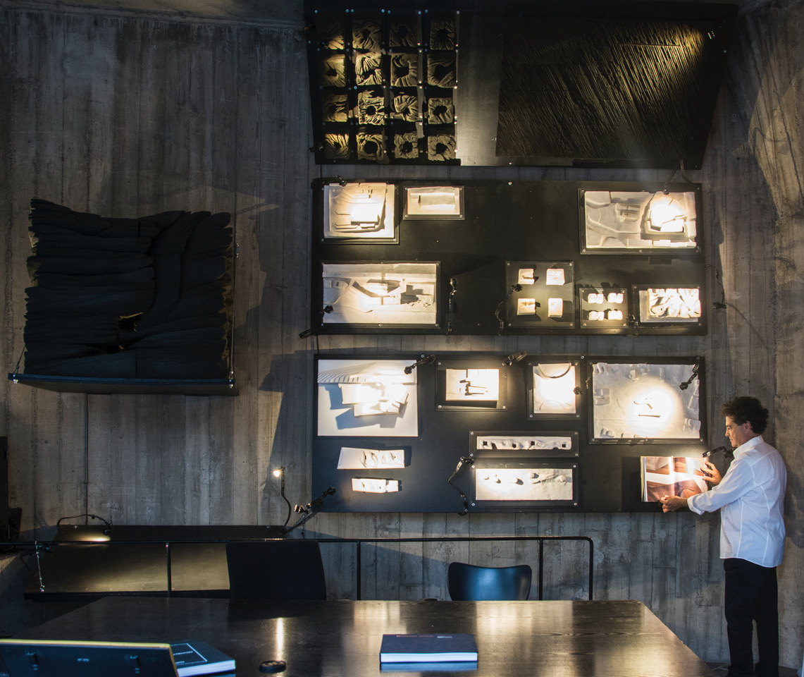 Fernando Menis with your book!! - Images Publishing UK